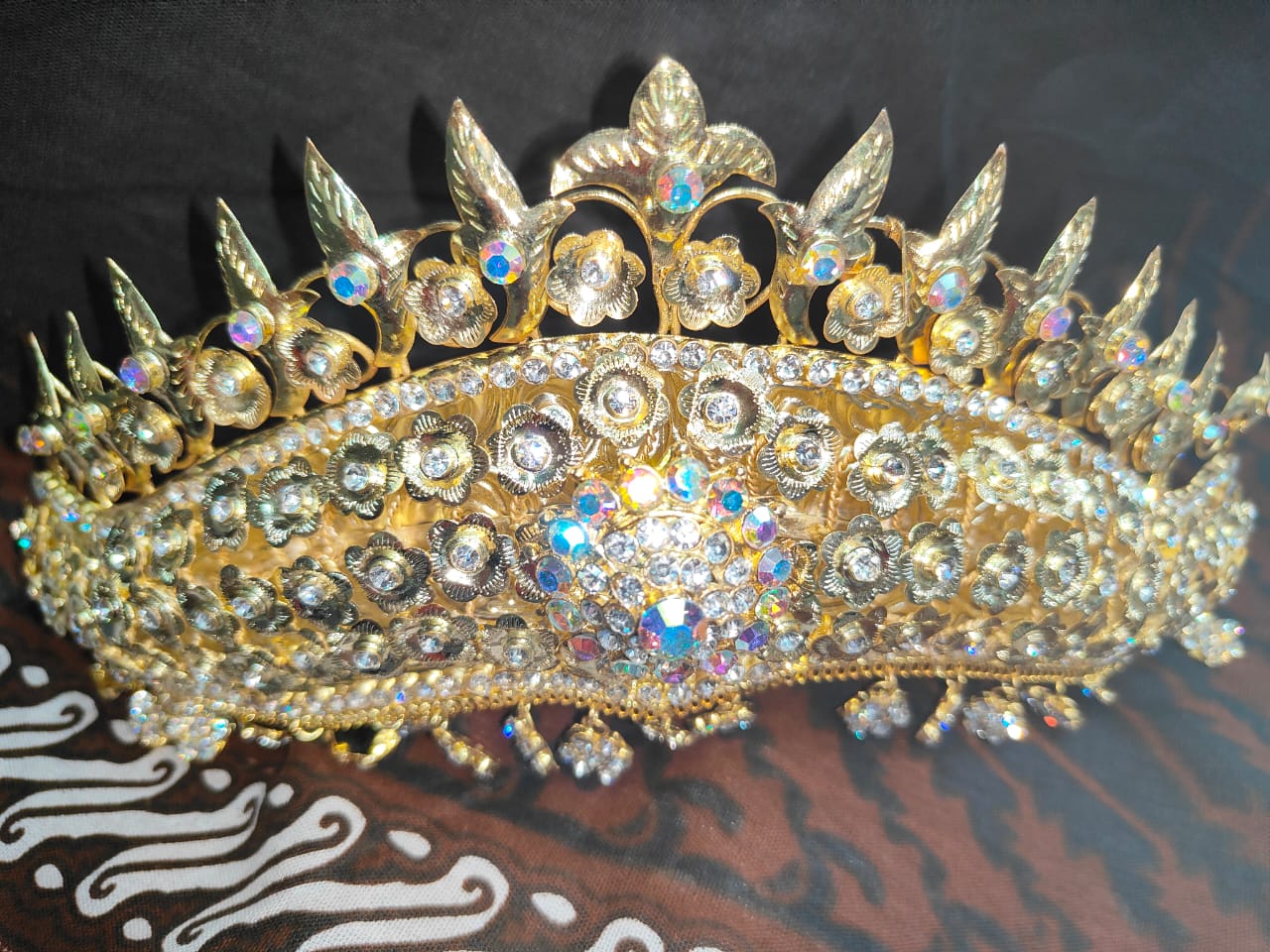 Mahkota Jamang Pengantin Wanita Adat Sumatera Tebal Batu Import ...