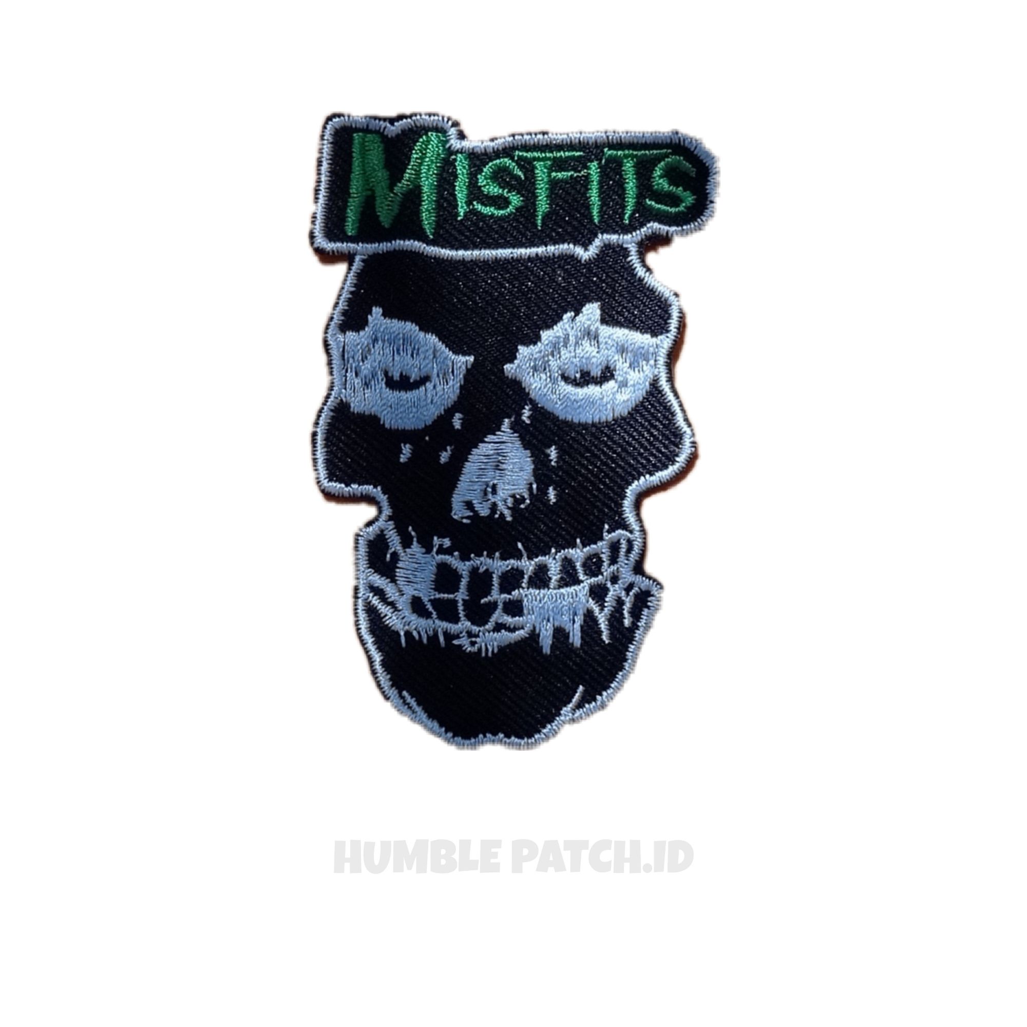 PATCH ON ! EMBLEM BORDIR BAND MISFITS LOGO TULISAN HIJAU | Lazada Indonesia