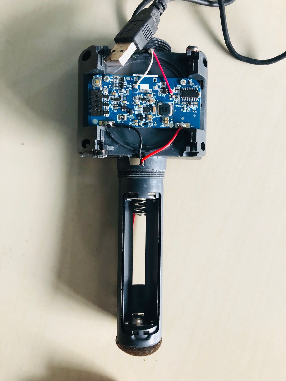 Kit LED Charger Modul Baterai 18650 5V 2A + Guard Combo CHARGER BATERAI ...