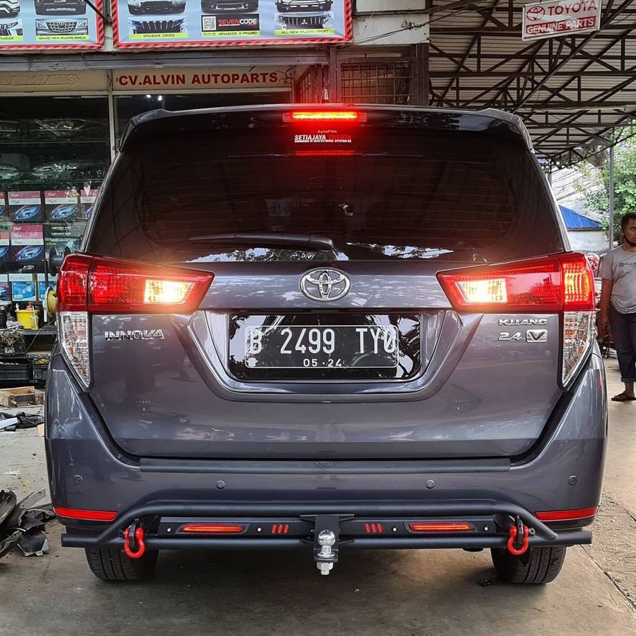 Bumper Guard Towing Belakang Model Cobra Sevencode INNOVA REBORN ...