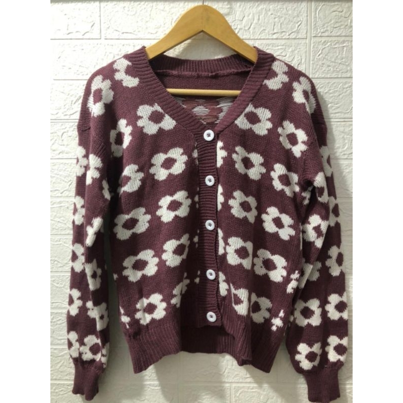 Kardigan Flowers Rajut / Atasan Rajut Wanita / Cardigan Rajut Terbaru ...