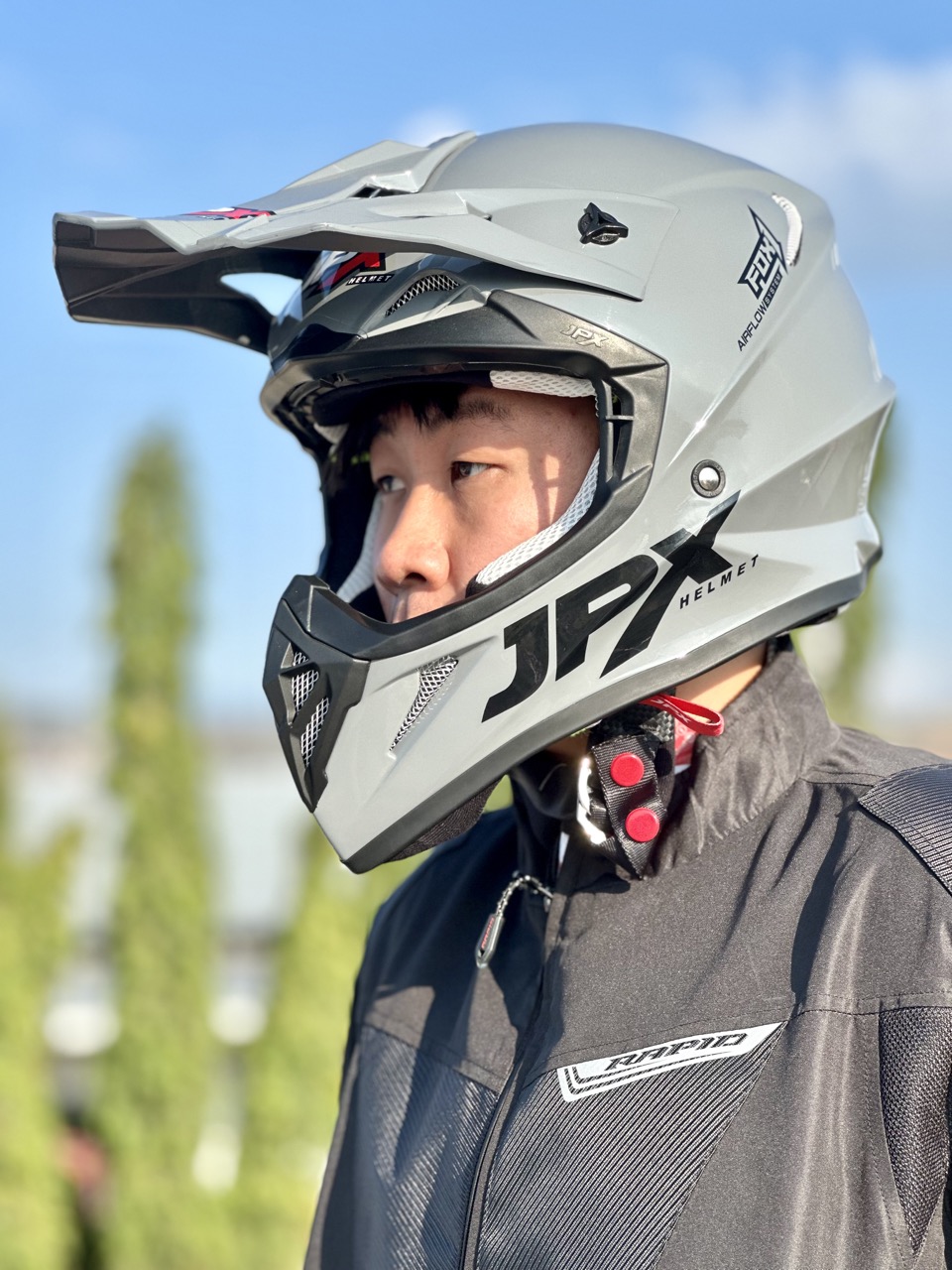 Helm Trail Trill JPX Cross Original SNI | Lazada Indonesia