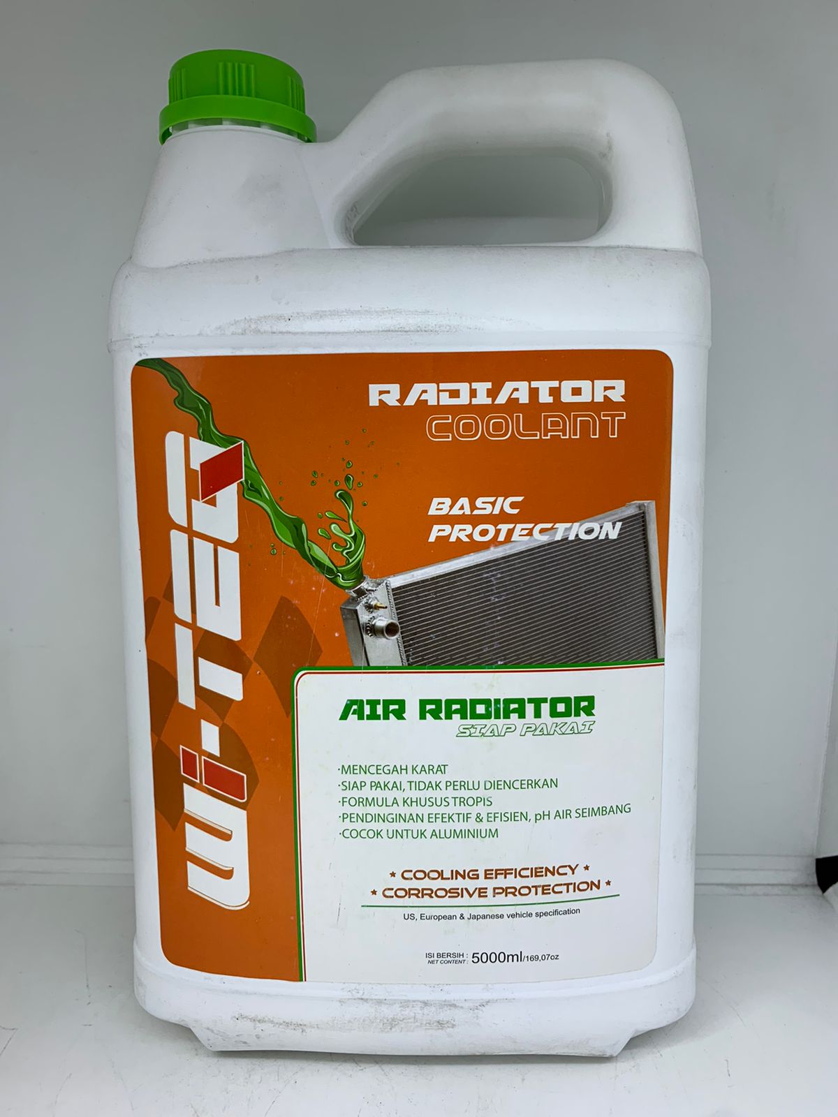 Air Radiator Motor & Mobil Kemasan Galon isi 5 Liter Warna Hijau ...