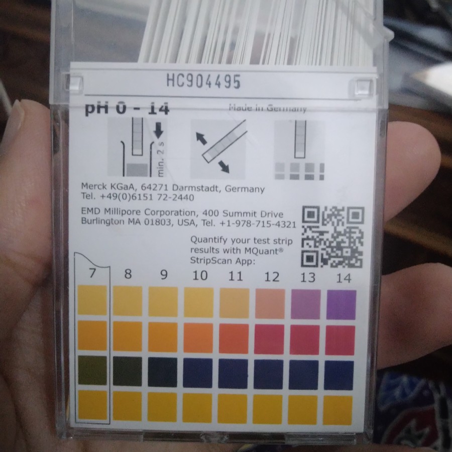 pH paper merck 0 14 universal indicator kertas indikator ecer strips ...