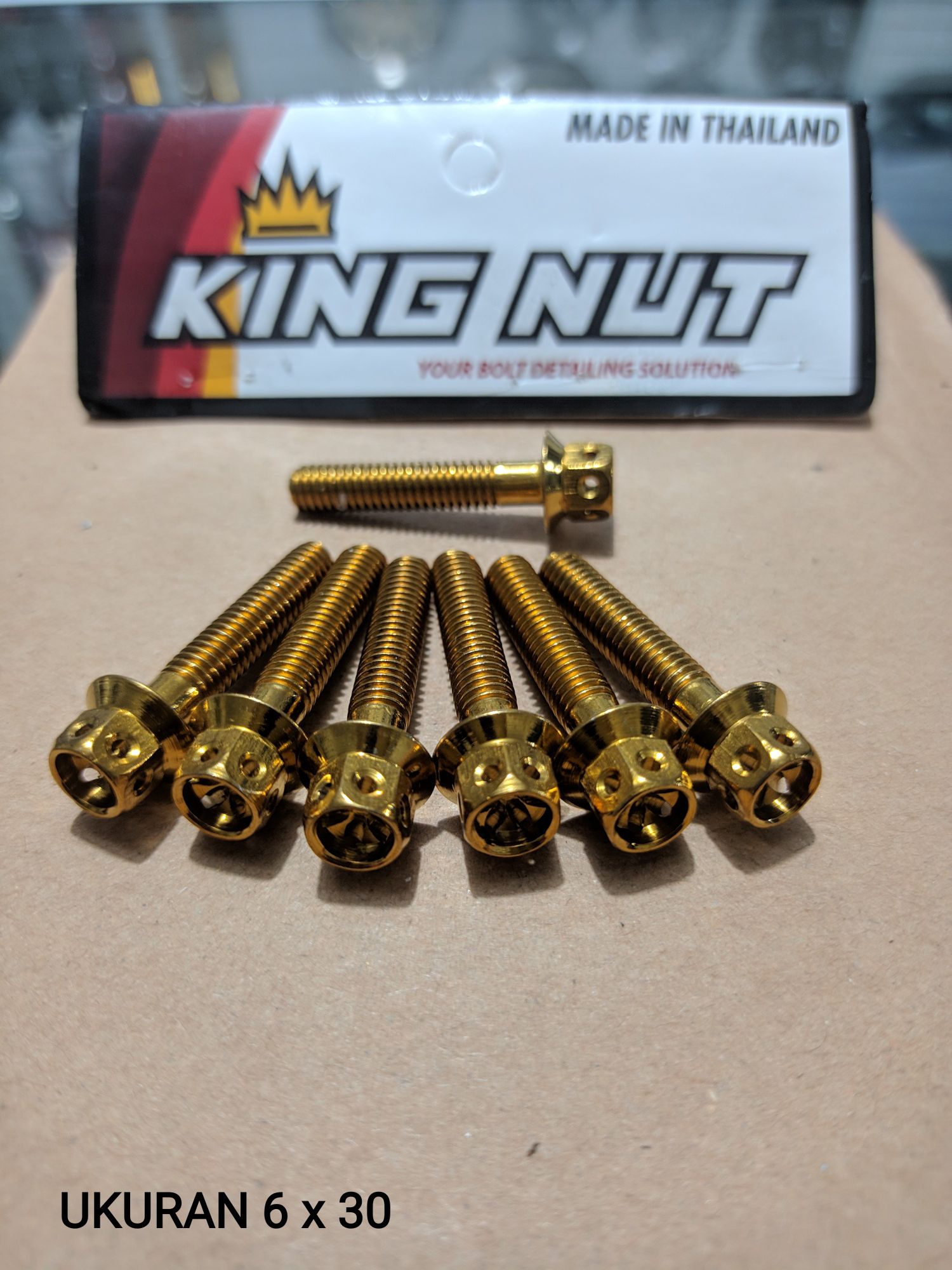 BAUT PROBOLT MOTIF FLOWER UKURAN 10 PANJANG 3cm (6x30) GOLD KING NUT ...