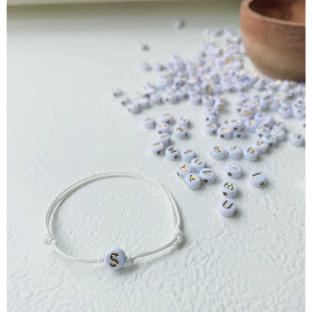 Gelang Huruf Inisial Nama A-Z Putih / Gelang Persahabatan | Lazada ...