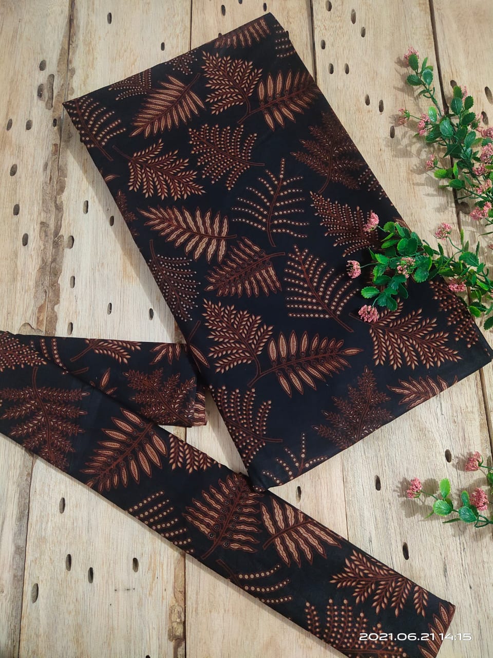 Kain Batik Printing Halus Motif Blarak Kain Bagus Buat Seragam | Lazada ...