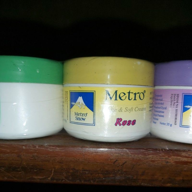Hazeline Metro Snow White and Soft Cream 35 gram 1 PCS / Cream Pelembab ...