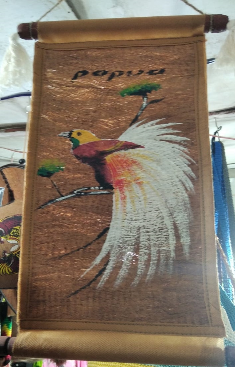 Lukisan Kulit Kayu Hiasan Dinding Motif Hias Papua | Lazada Indonesia
