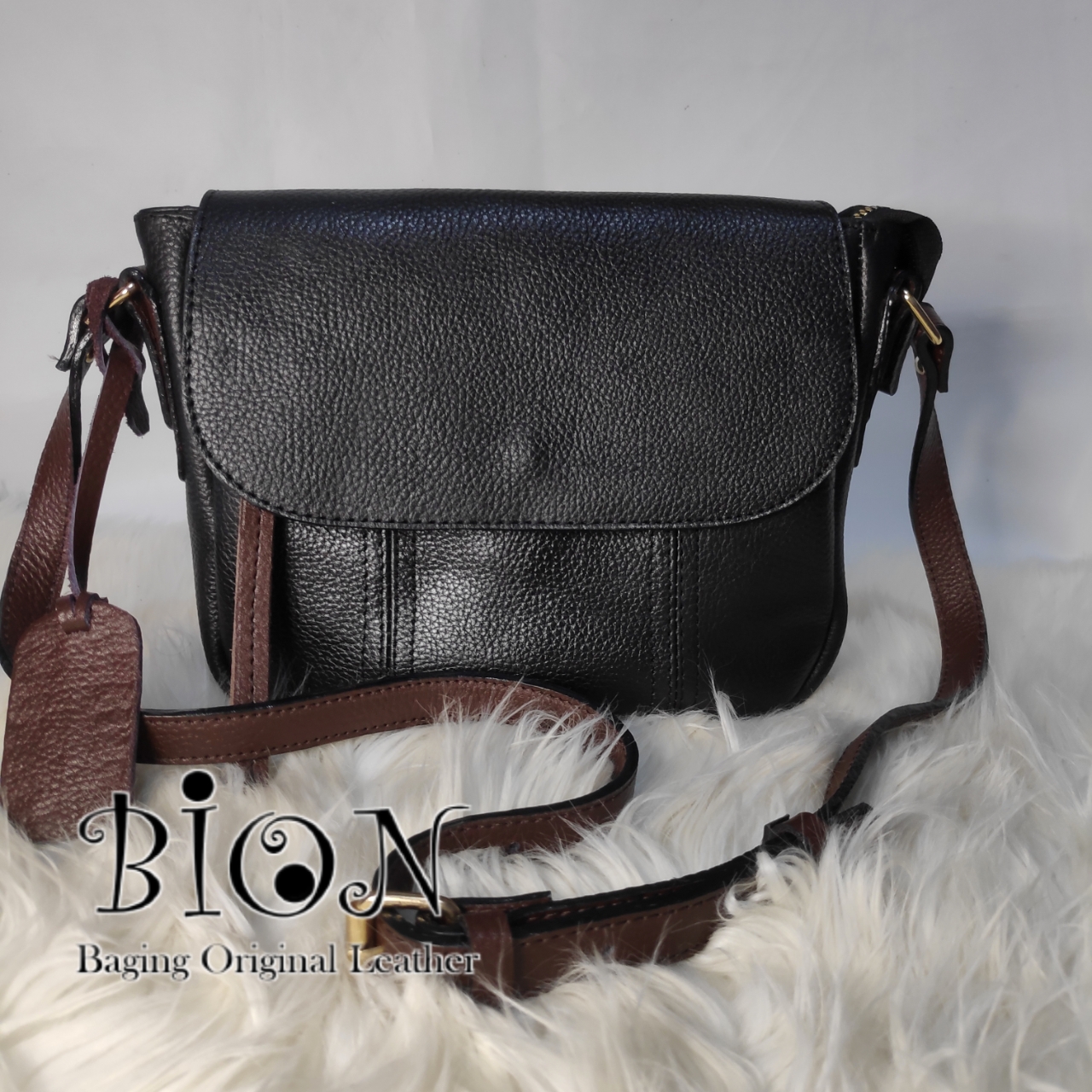 SIZE ( XL) Bion Leather BN032 TAS KULIT SAPI GARUT/TAS SIZE ( XL) Bion Leather BN032 TAS KULIT SAPI GARUT/TAS
