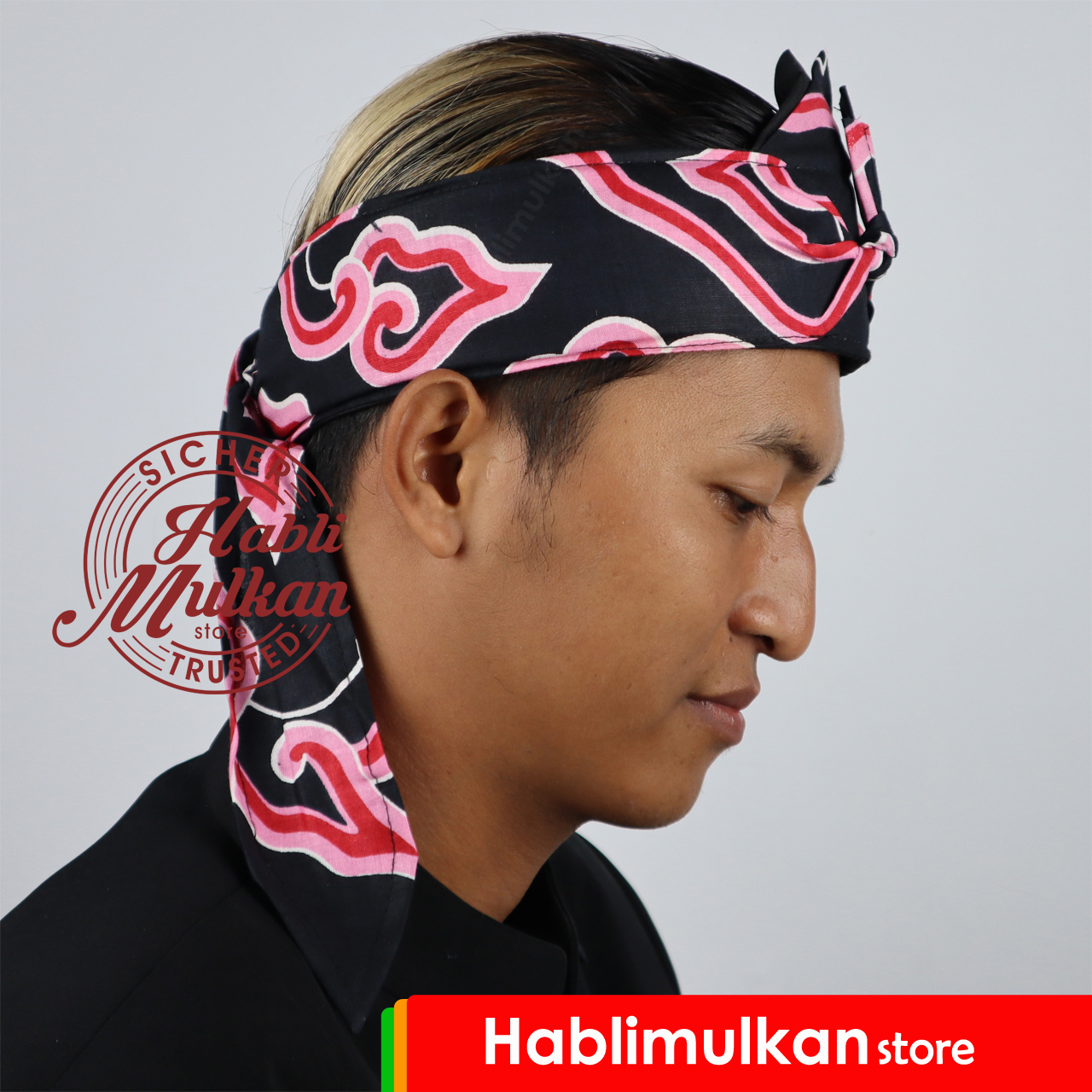 Iket Kepala Sunda / Iket Tradisional Jawa Batik Mega Mendung Merah ...