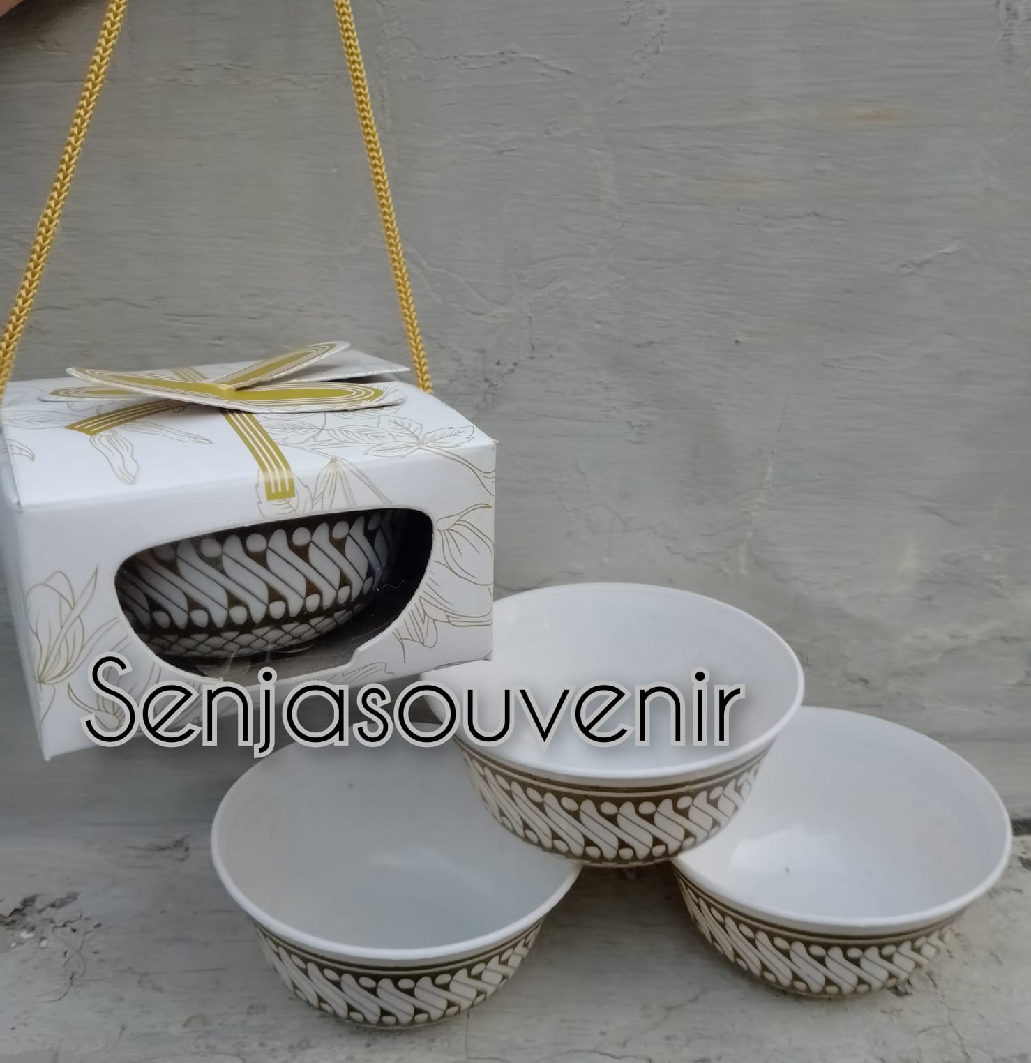 ( Isi 50pcs ) Souvenir Mangkok Bulat Motif Batik Cokelat Kemasan Box ...