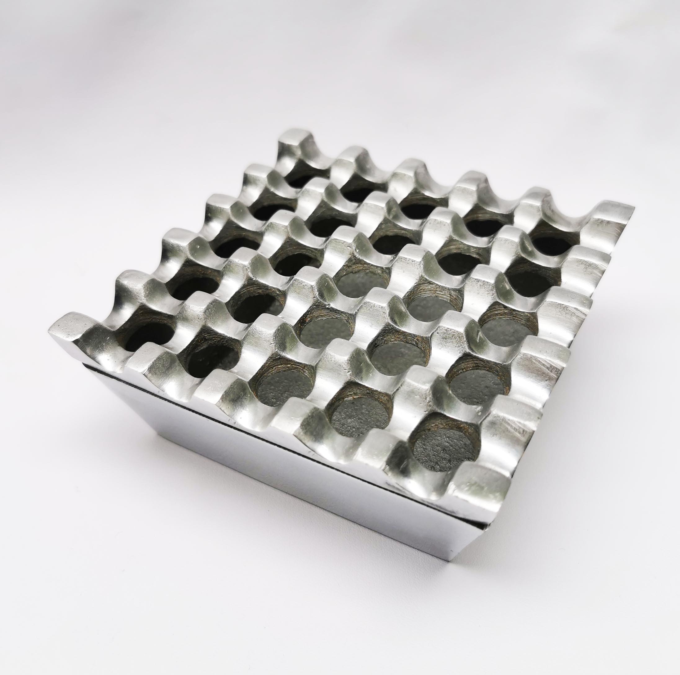 Asbak Aluminium Lobang 25 - Ashtray - Asbak Rokok - Asbak Lubang 5X5 ...