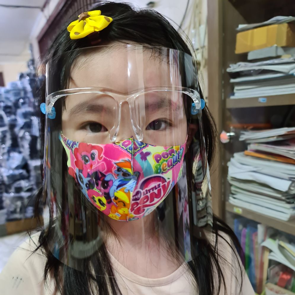 Kacamata Faceshield nagita mika jelas | Lazada Indonesia