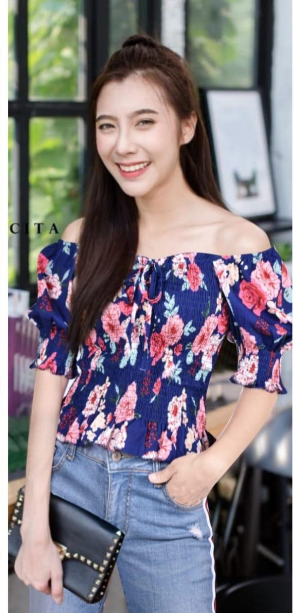 Atasan sabrina smoke bunga import | Lazada Indonesia