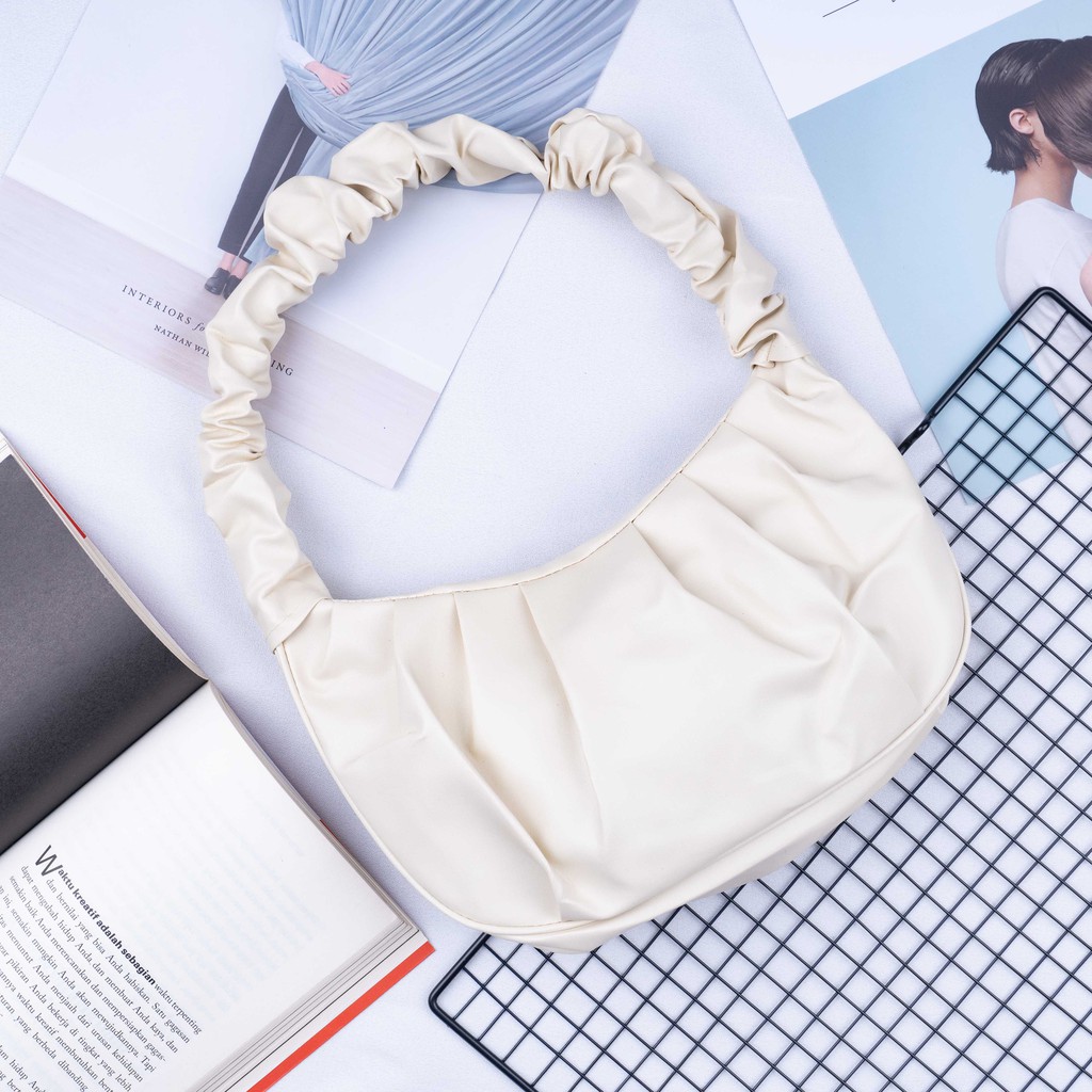 JOANNA - Clara Shoulder Bag Tas Kerut | Tas selempang wanita / totebag ...