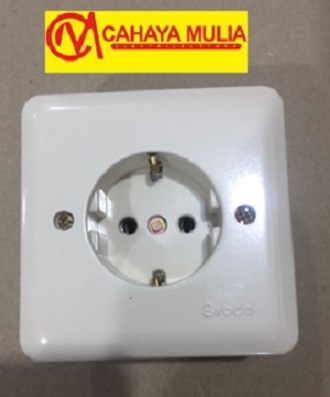 Stop Kontak Broco IB 5511U / Broco Stop Kontak NEW GEE 5511U IB | Lazada Indonesia