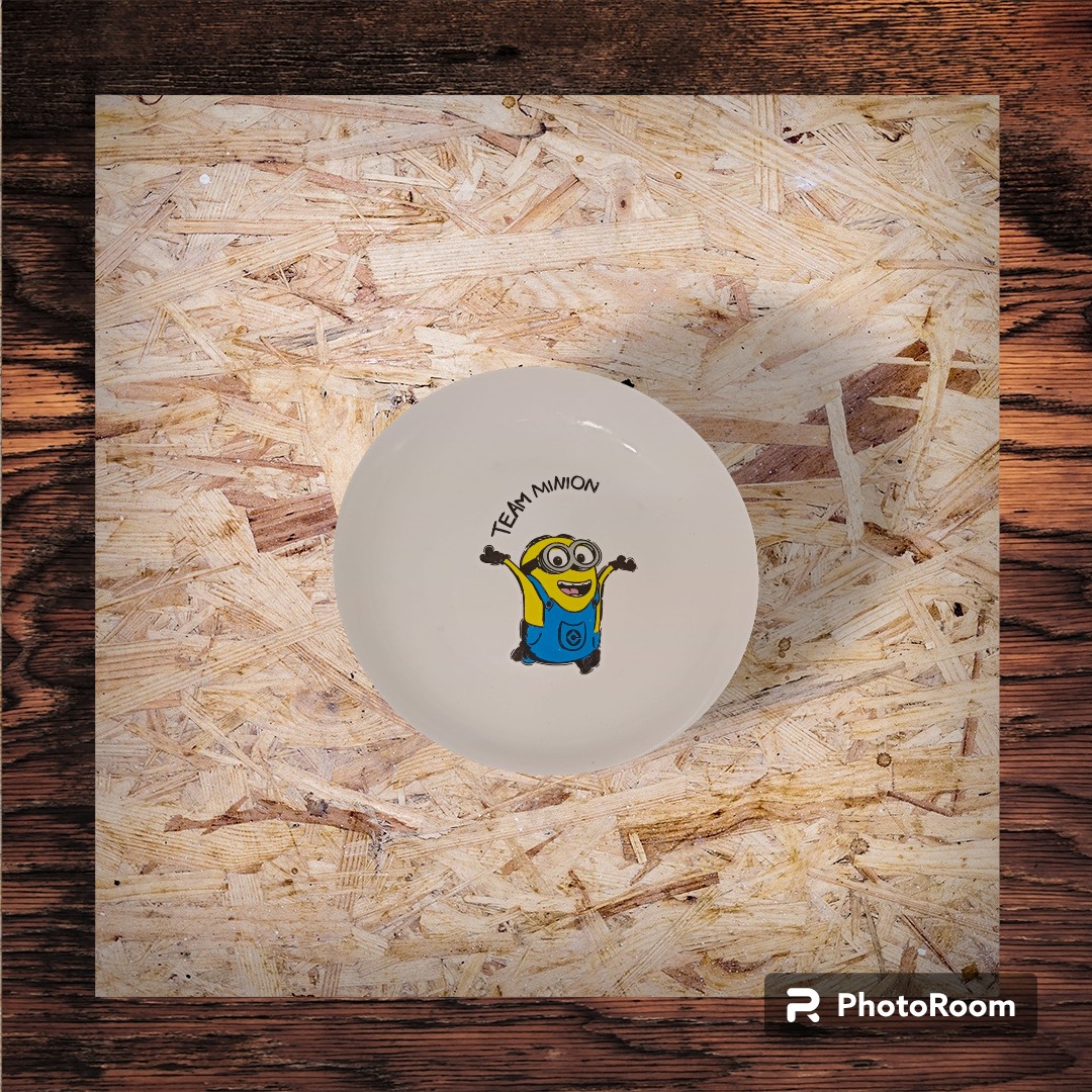 PIRING MOTIF KARTUN MINIONS | Lazada Indonesia