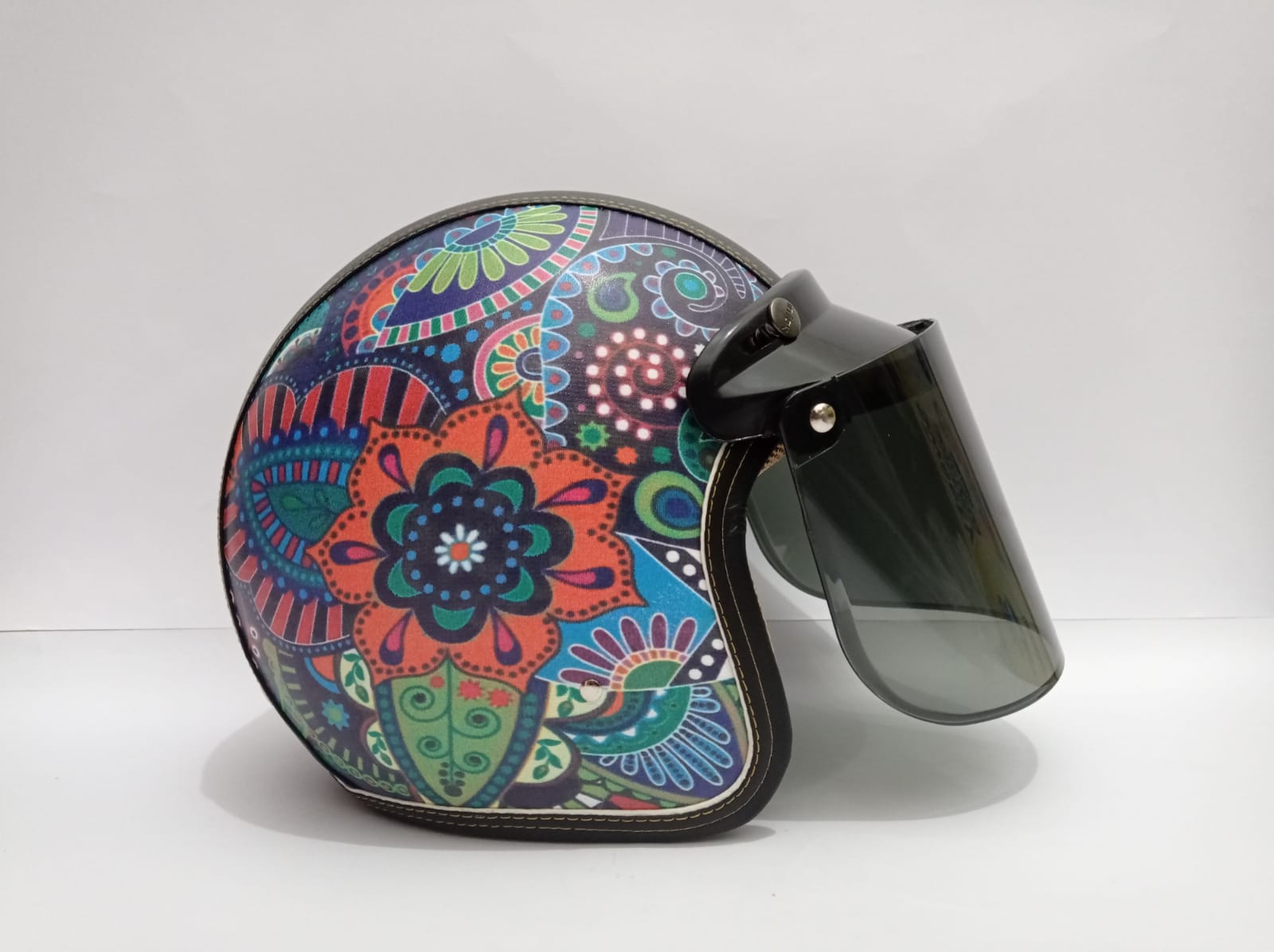 Helm Bogo Baru Batik, Helm Bogo Buat Cewek/Cowok Batik, Helm Bogo ...