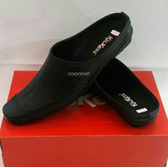 selop Kickers hitam termurah/sandal selop kickerss pria/sepatu sandal ...
