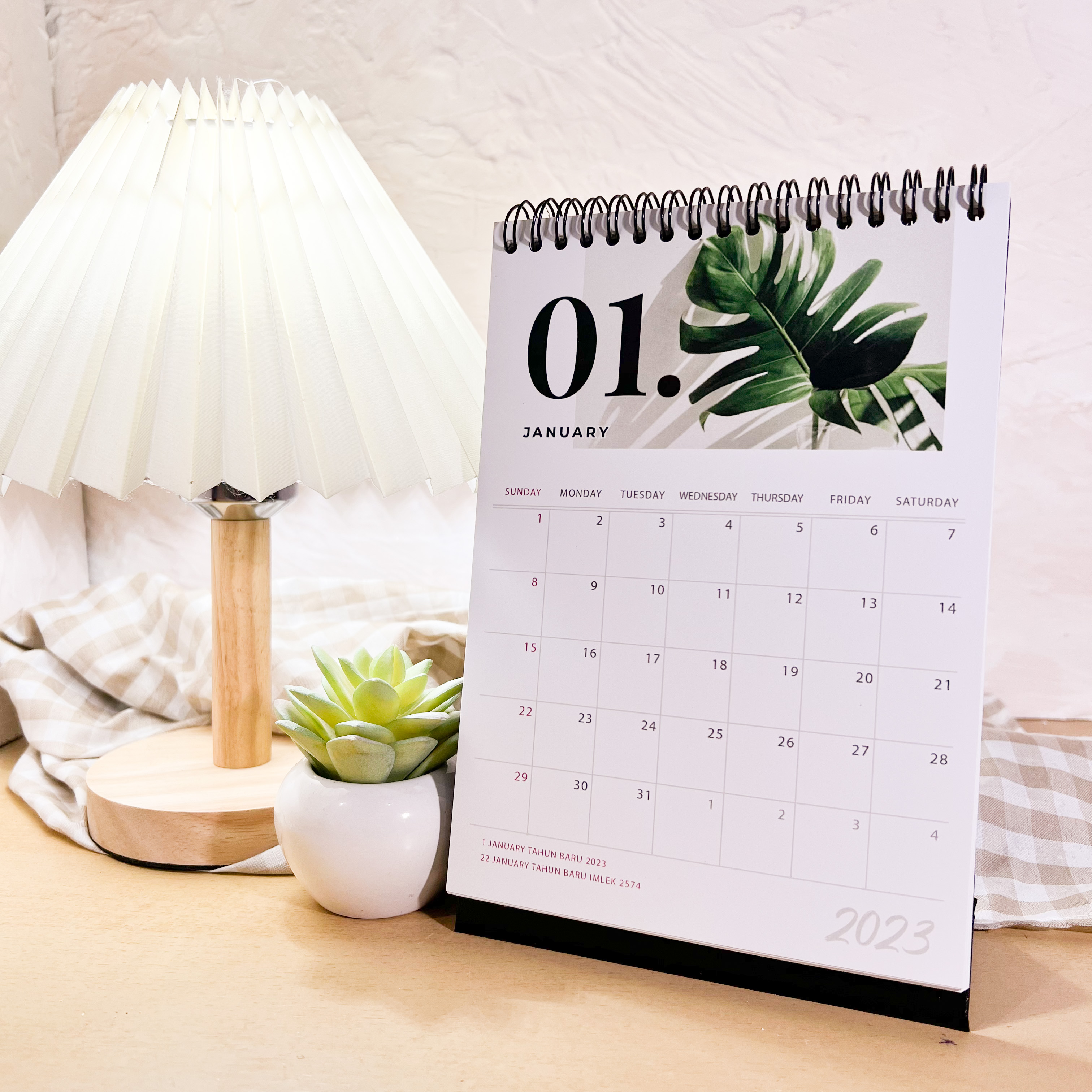 Kalender Meja Minimalis 01 Premium Aesthetic / Desk Calendar Spiral ...