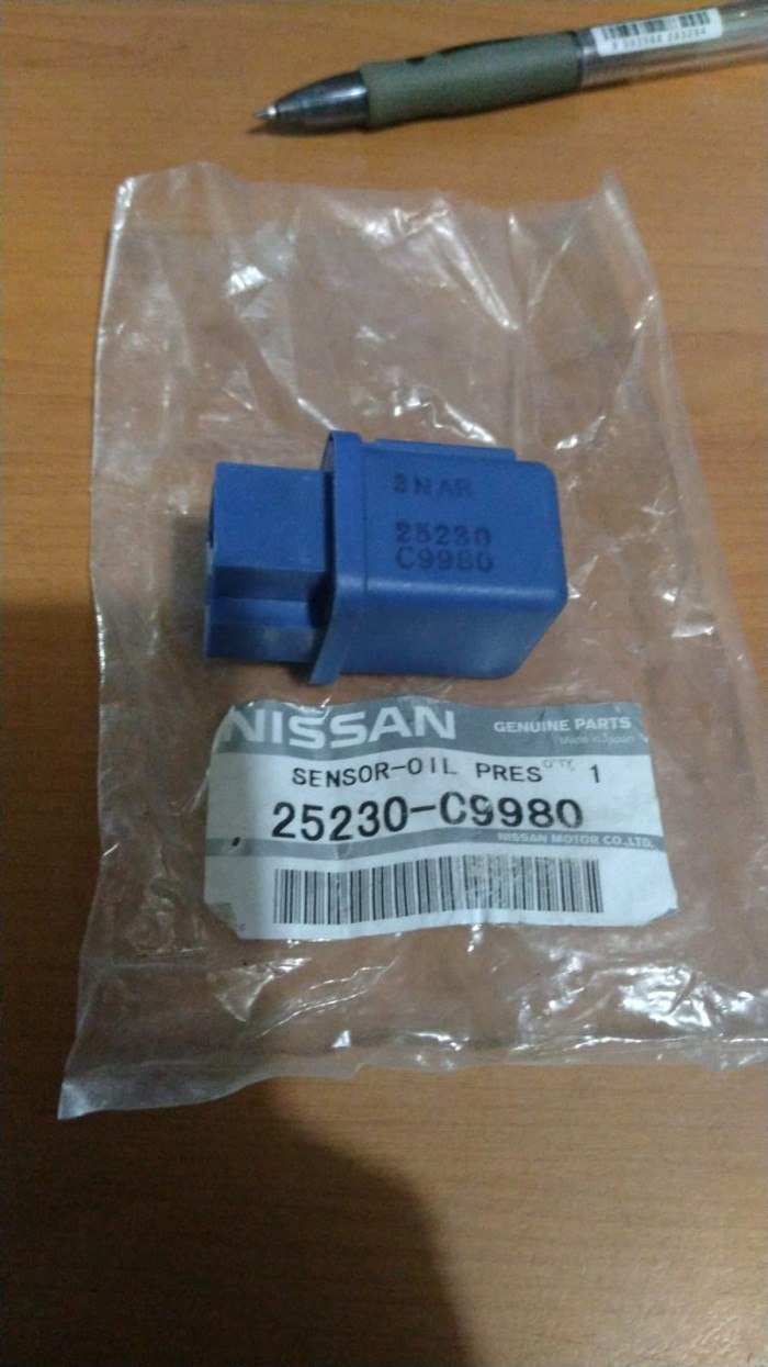 RELAY Biru 4 pin socket sunny sentra infiniti terrano ORIGINAL NISSAN ...