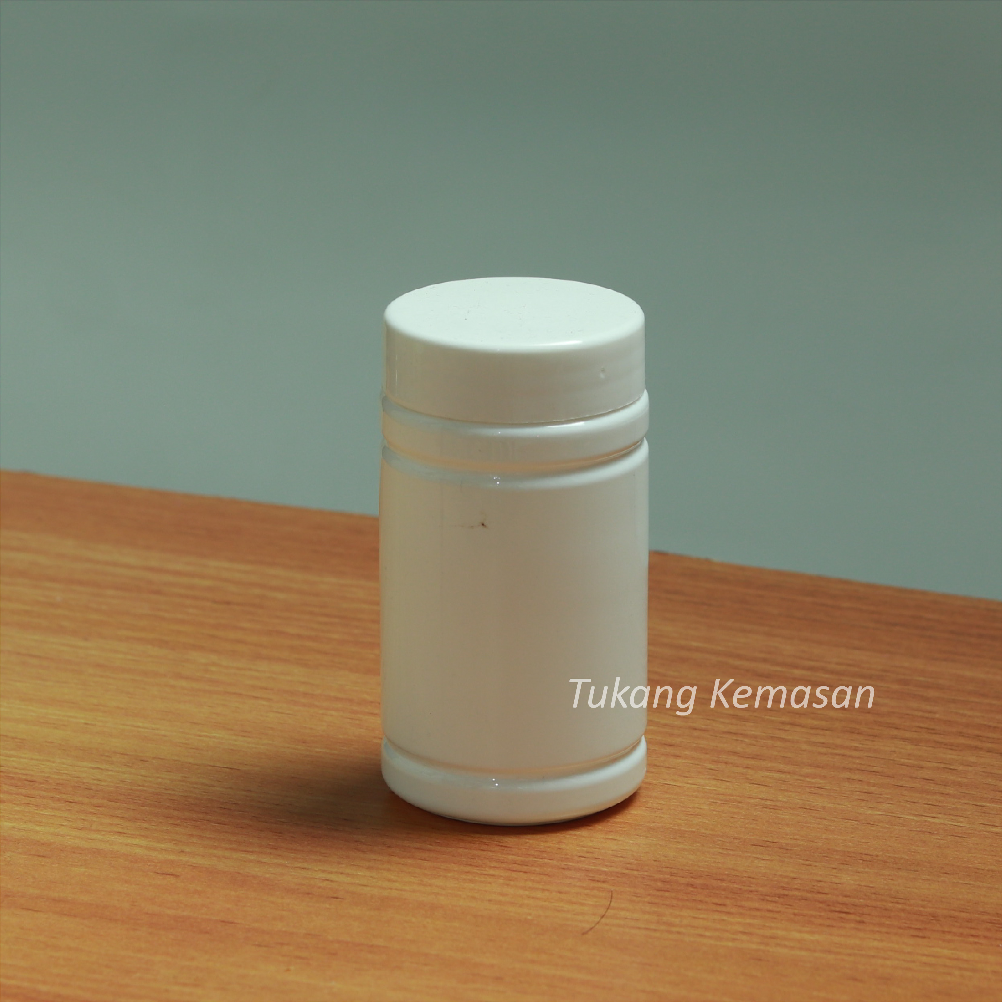 (isi 10pcs) Botol Pro Round 100 ml Putih / Botol Obat 100 ml / Botol ...