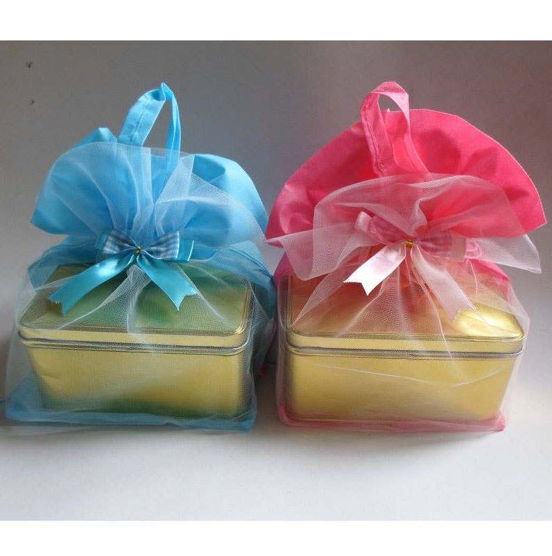 Kantong Tile Kaleng kotak hampers tile serut cantik pita | Lazada Indonesia