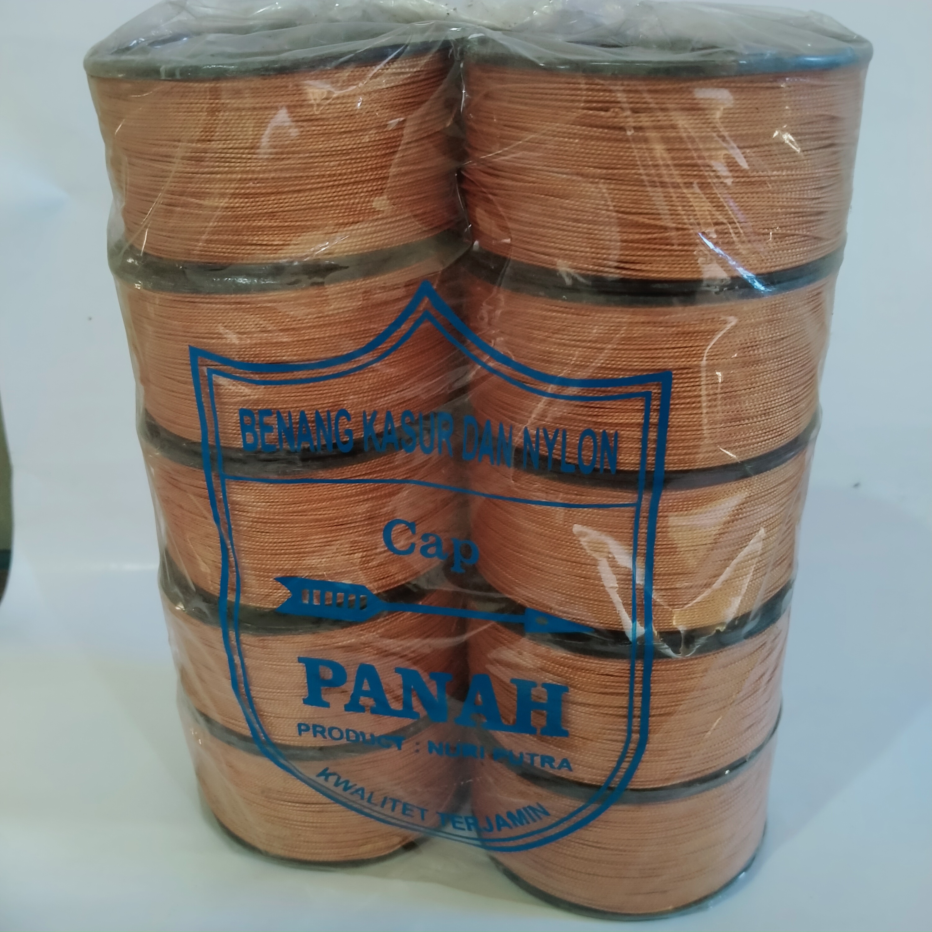 Benang Nilon Bol Tukang Sol Sepatu Layangan Bangunan Besar Panjang ...