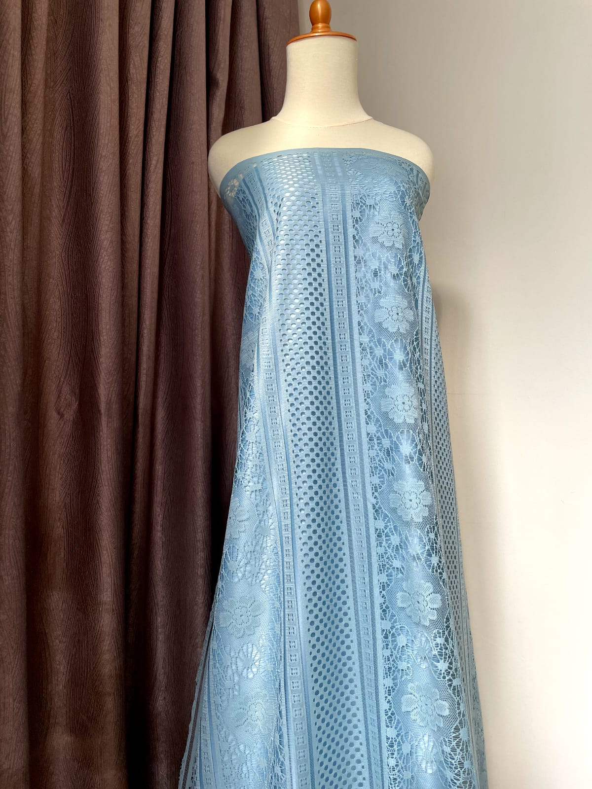 Bahan Kebaya Brokat Lace Royal Warna Pastel Blue | Lazada Indonesia