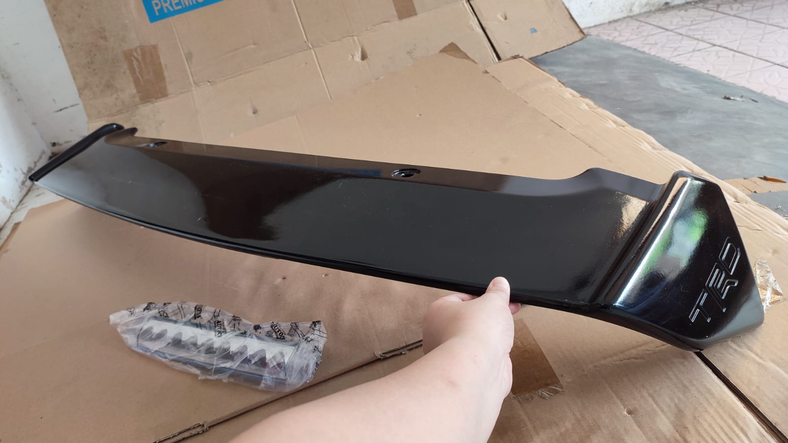 Spoiler Calya TRD With Lamp | Lazada Indonesia