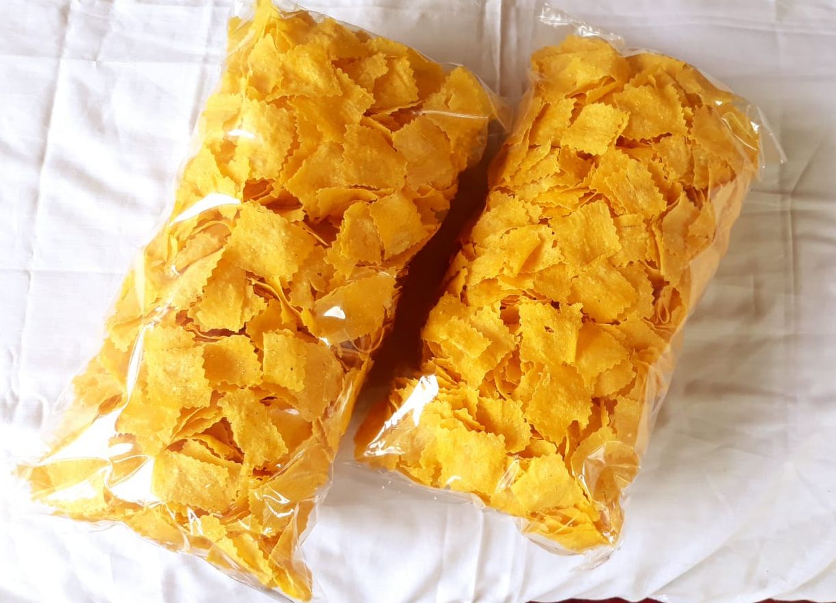 Keripik Jagung Tortila Chips Mentah, Lebar Tipis Persegi Rasa Original ...