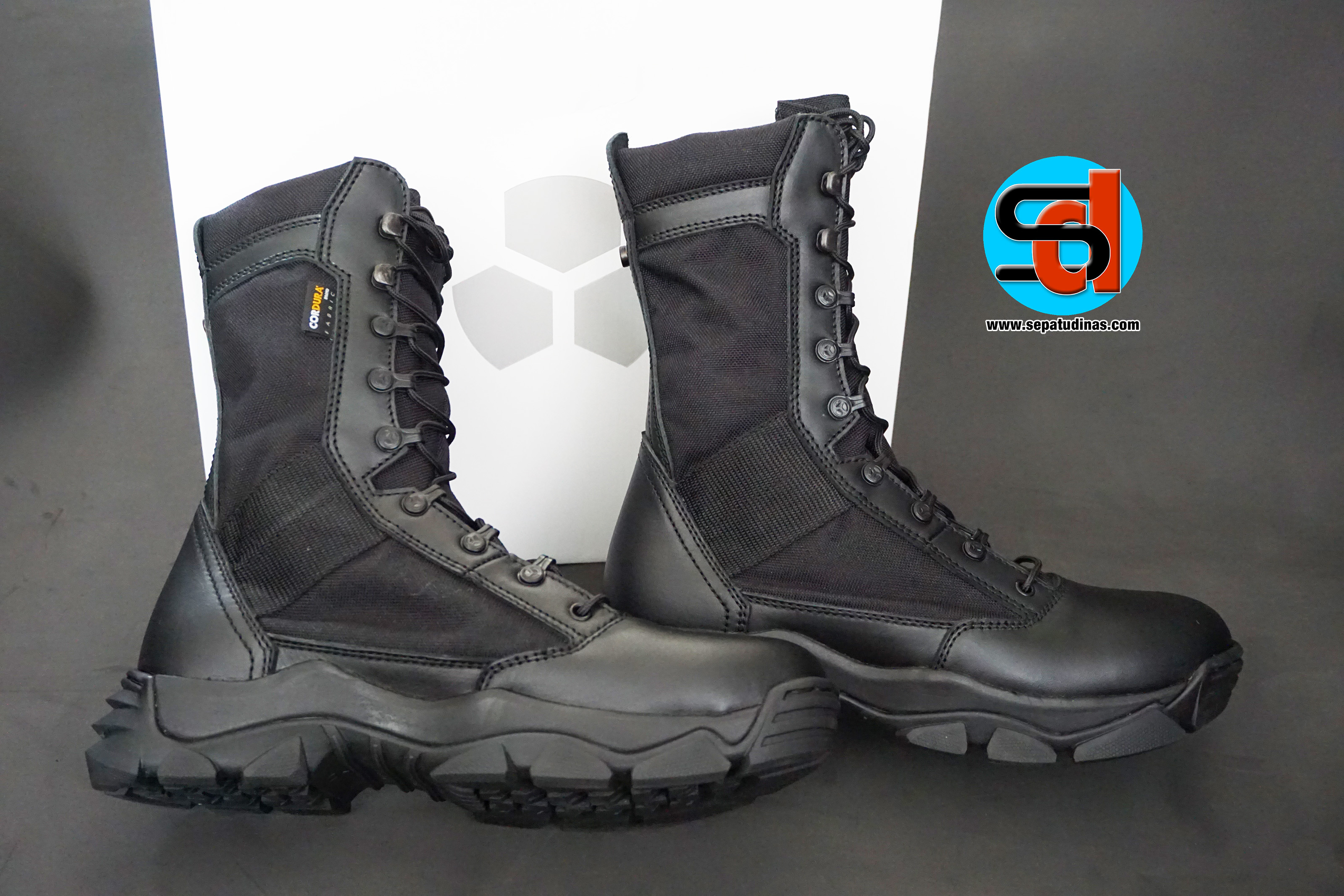 Sepatu Titans Model Merc LT - Sepatu PDL Titans Merc LT - Sepatu Boot ...
