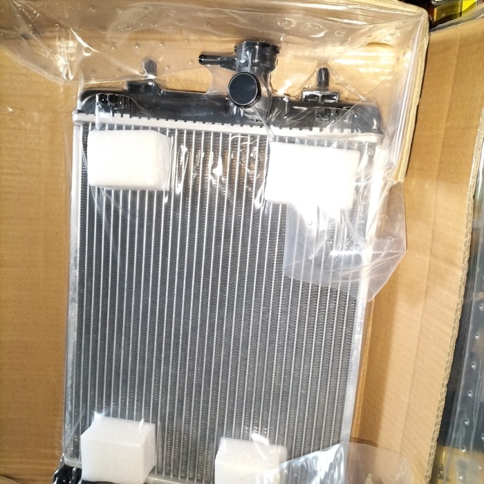 Radiator Toyota Agya MT (MANUAL Transmision) ISO 9001 Trivindo | Lazada ...