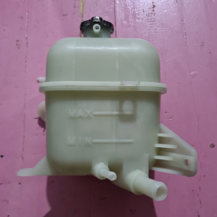 TABUNG AIR RADIATOR RESERVOIR ASSY RADIATOR HYUNDAI TRAJET | Lazada ...