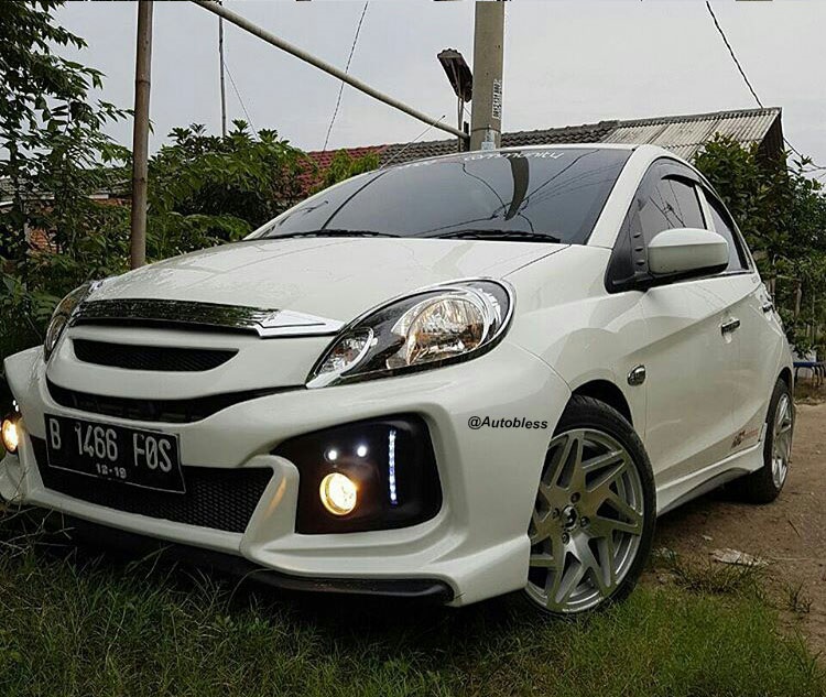 Bodykit Custom Honda Brio Mugen Tahun 2014 Duraflex Pre Order 2 Hari ...