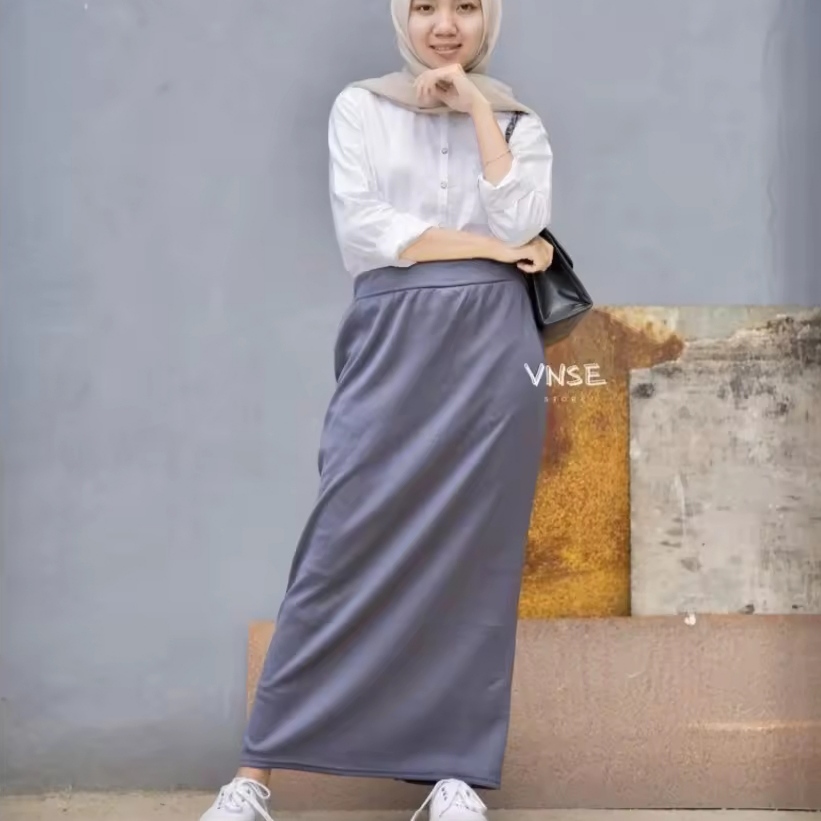 ROK SPAN HITAM PANJANG SCUBA WANITA KEKINIAN / MAXI PENSIL SKRIT ...