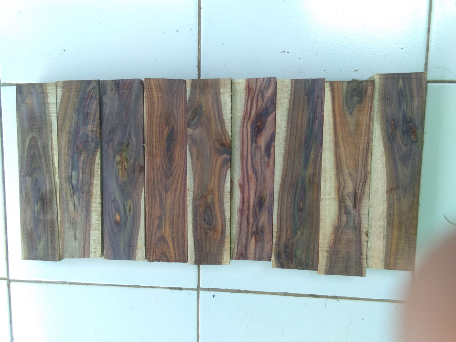 Balok Kayu Sonokeling Hitam Putih 3x5x25cm | Lazada Indonesia