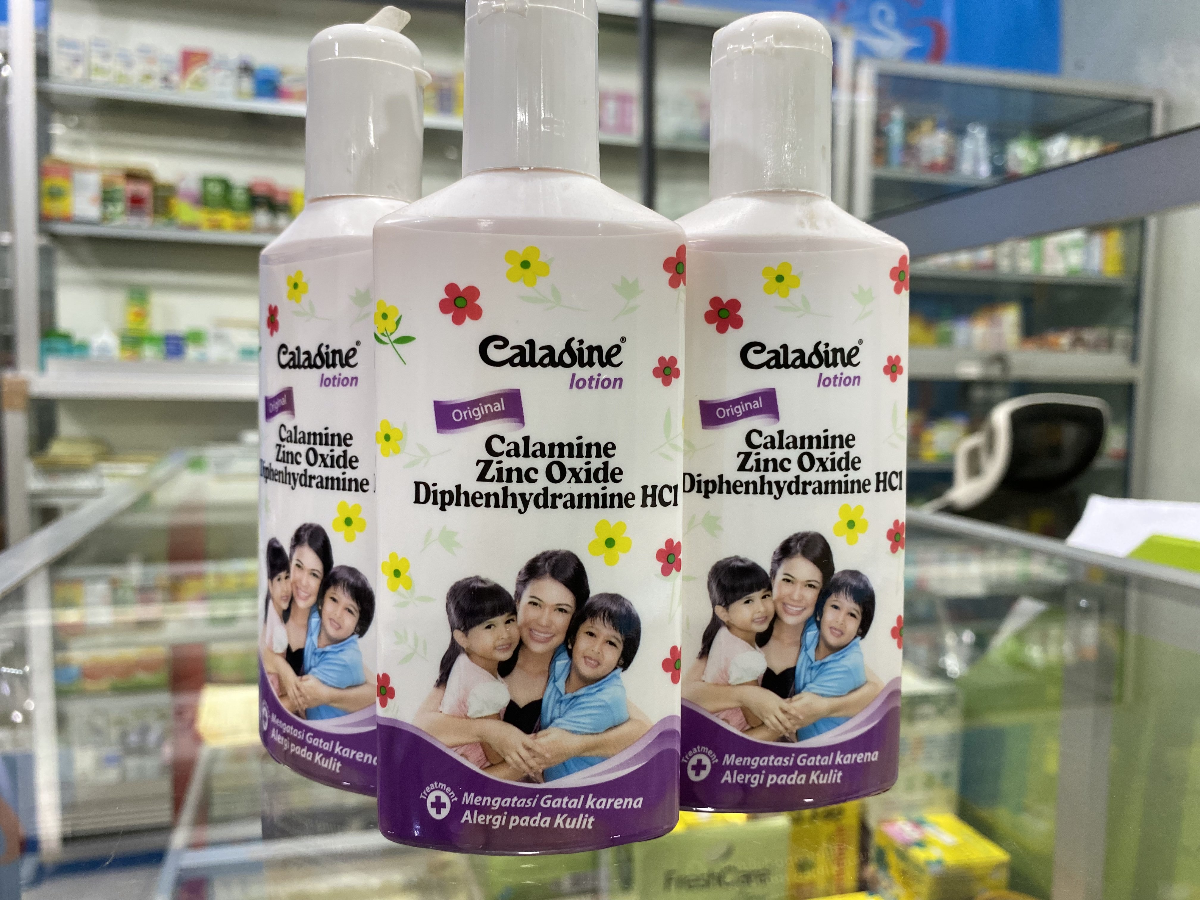 Caladine lotion obat gatal biang keringat, gigitan serangga, anti ...