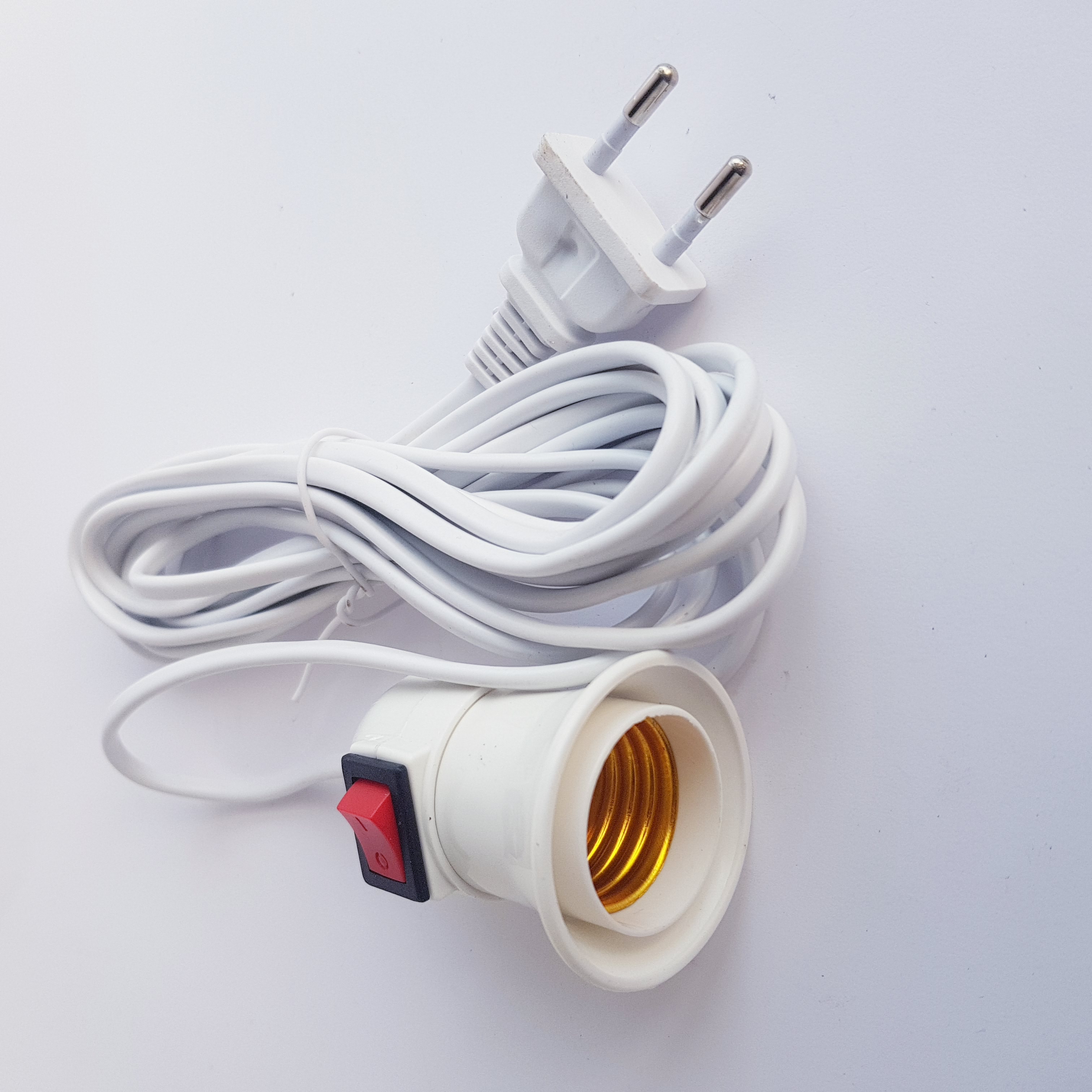 FITTING LAMPU GANTUNG KABEL 5 METER SAKLAR ON OFF KOMPLIT Fitting ...