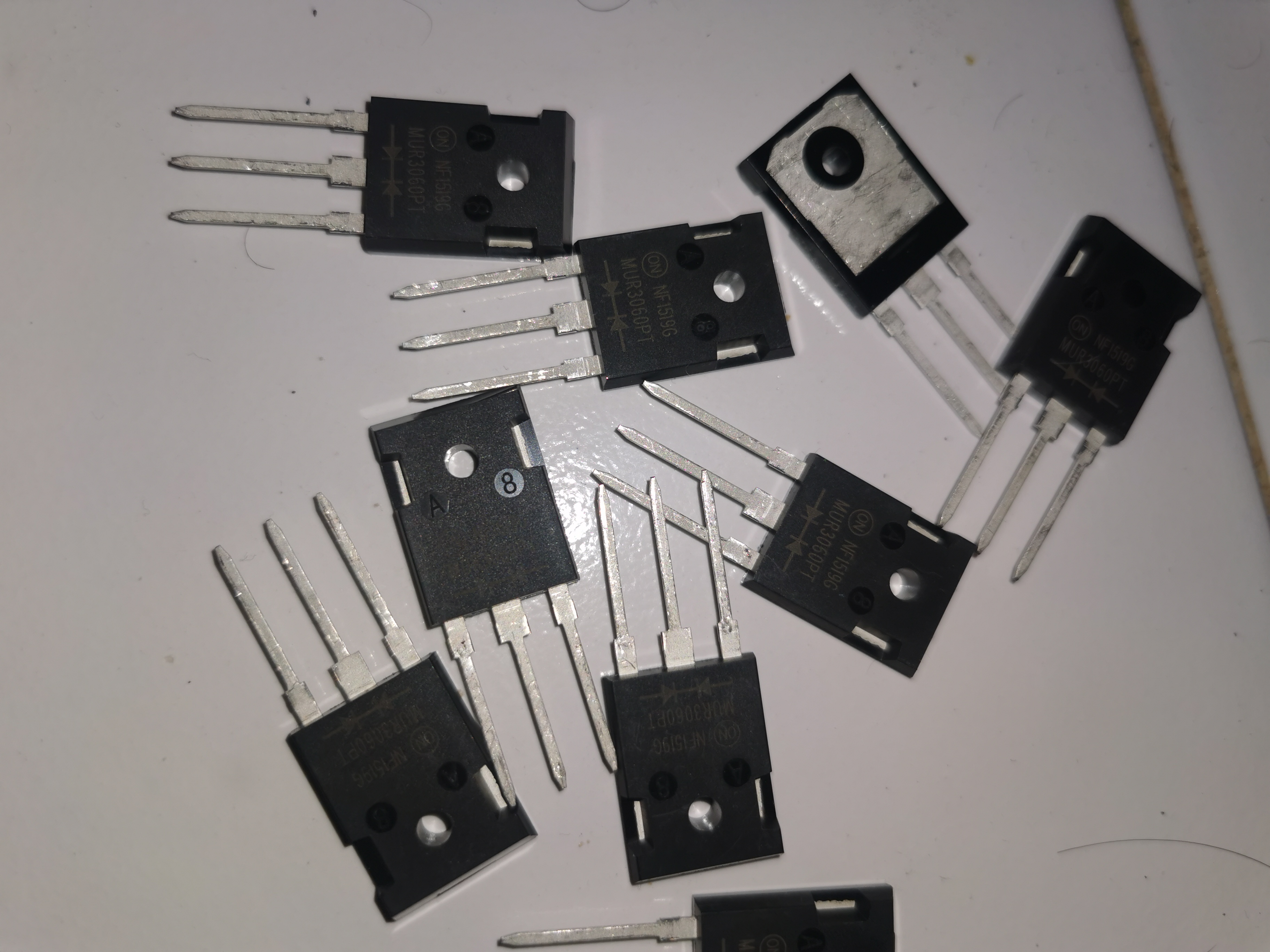 DIODA ULTRAFAST MUR 3060 | Lazada Indonesia