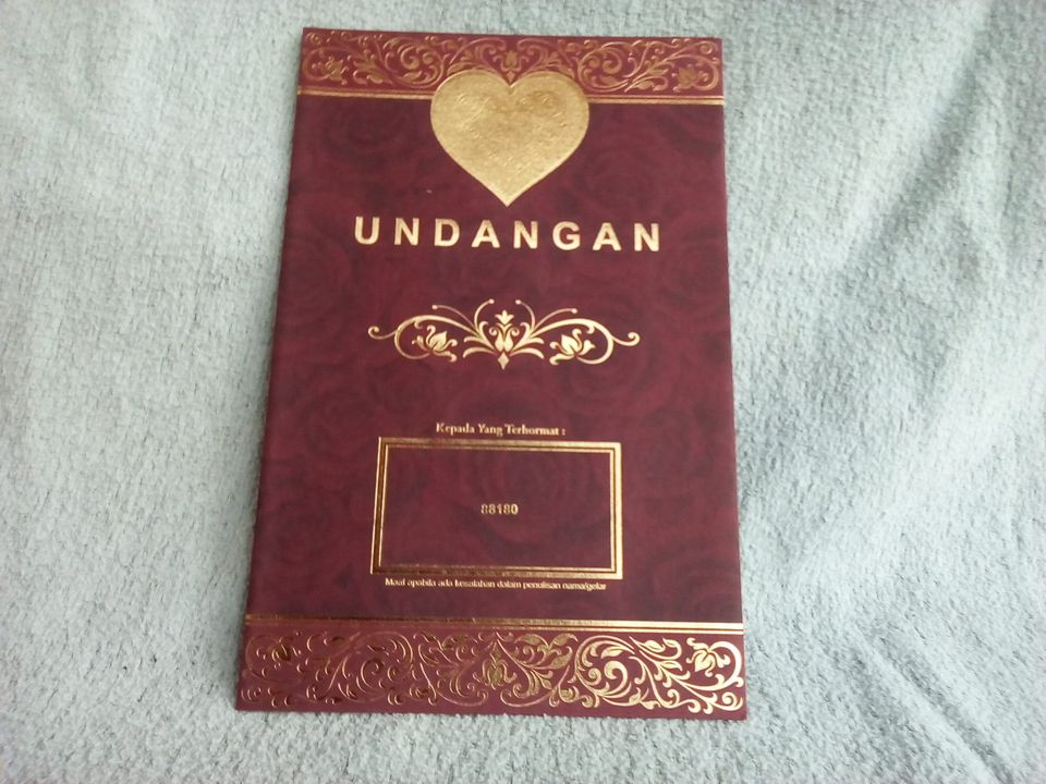 Undangan Elegan Full Foil Emas Seri 88180 Maroon !!Sudah termasuk Cetak ...