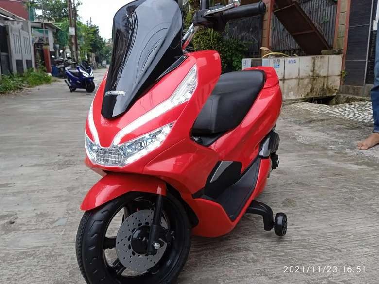 MOTOR AKI ANAK HONDA PCX PMB 988 M988 MAINAN ANAK MOTOR | Lazada Indonesia