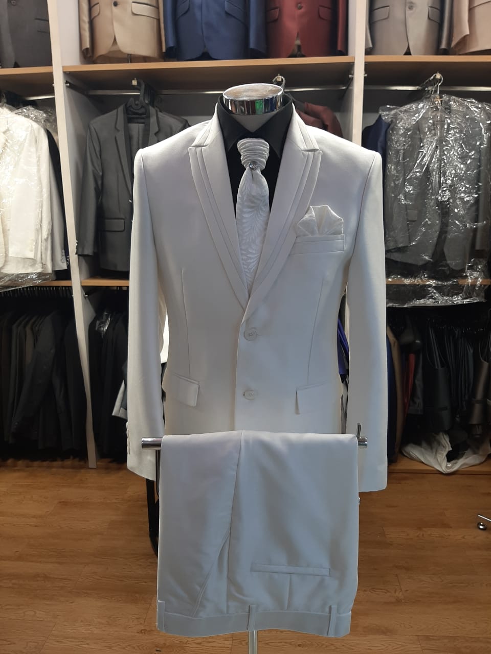 Jas pengantin + celana putih / Jas pengantin modern putih / Jas modern ...