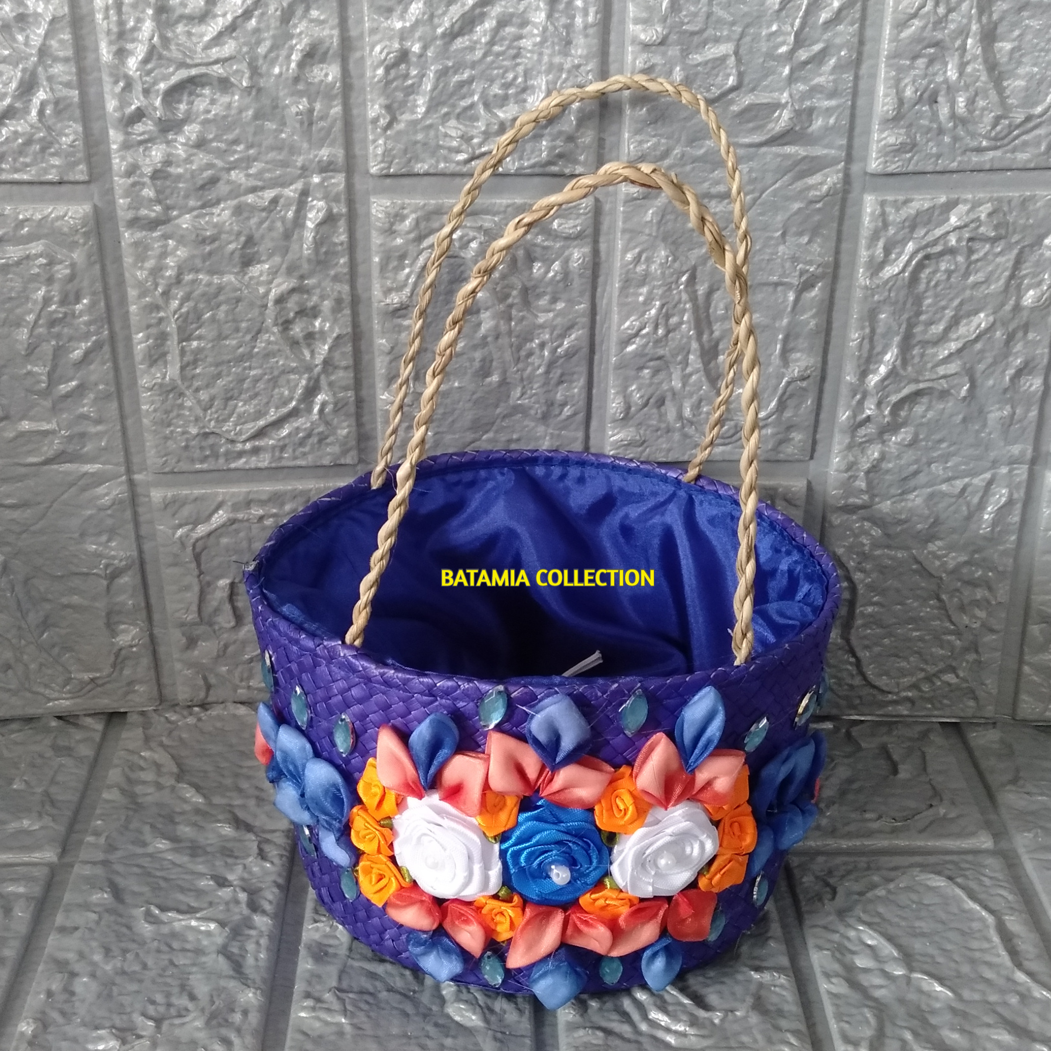 Tas Hampers Anyaman Pandan Bunga Hias Isi 1 Toples Tas Ember Keranjang ...