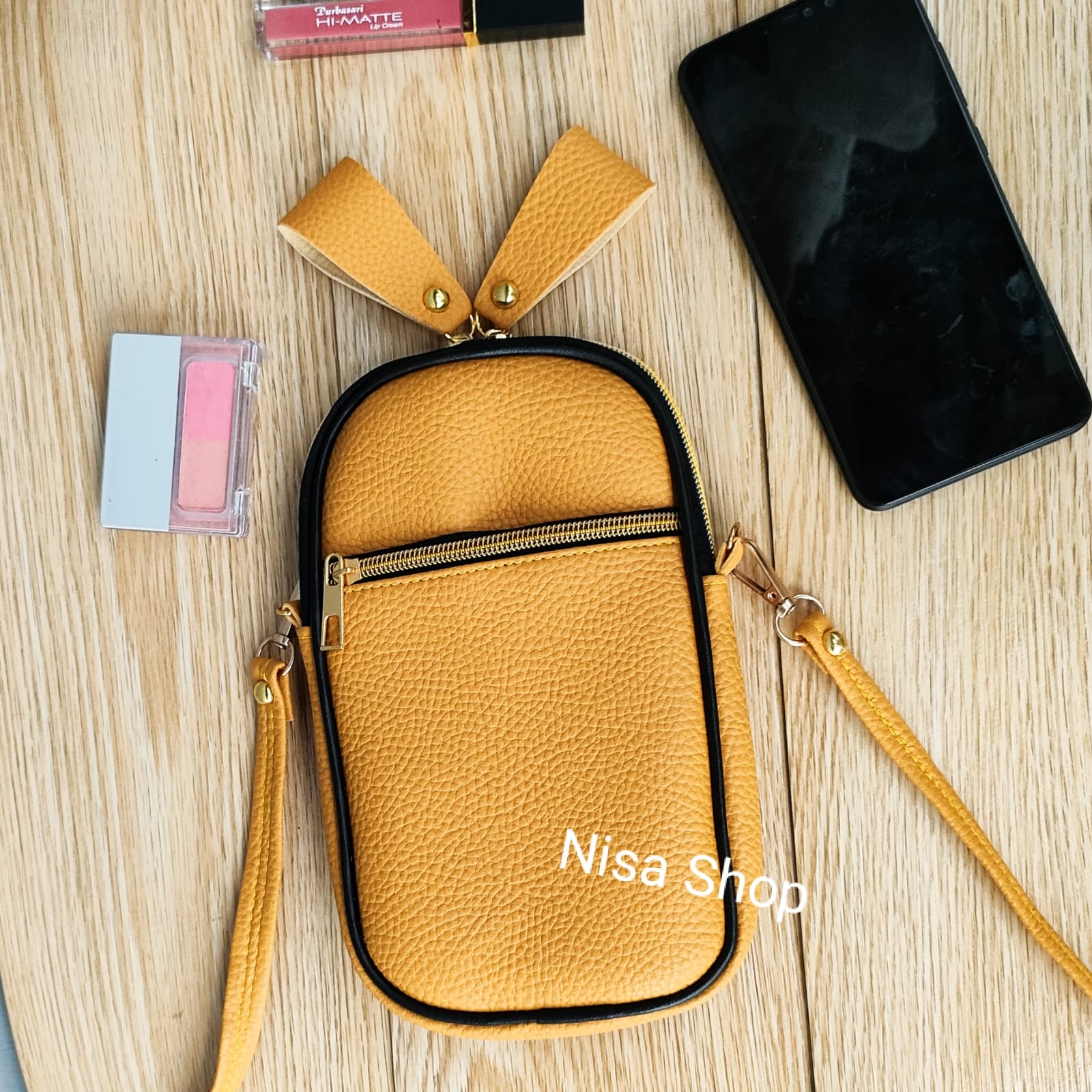 tas selempang kecil / tas kecil untuk hp dan uang / dompet hp dan uang ...