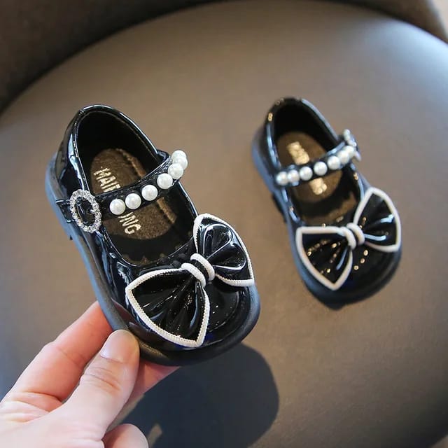 Sepatu Anak Perempuan Slip On Anti Licin Model Docmart Motif Pita Tali ...