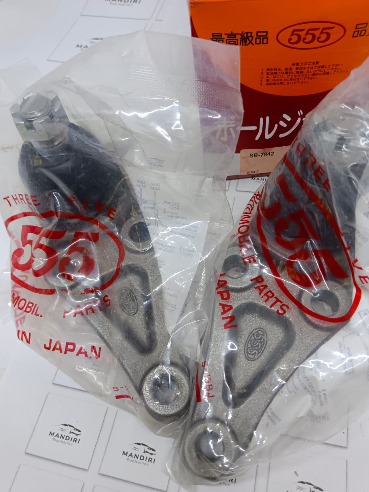 Ball Joint Bawah Pajero Sport Strada Triton 555 Japan Original SB-7842 ...