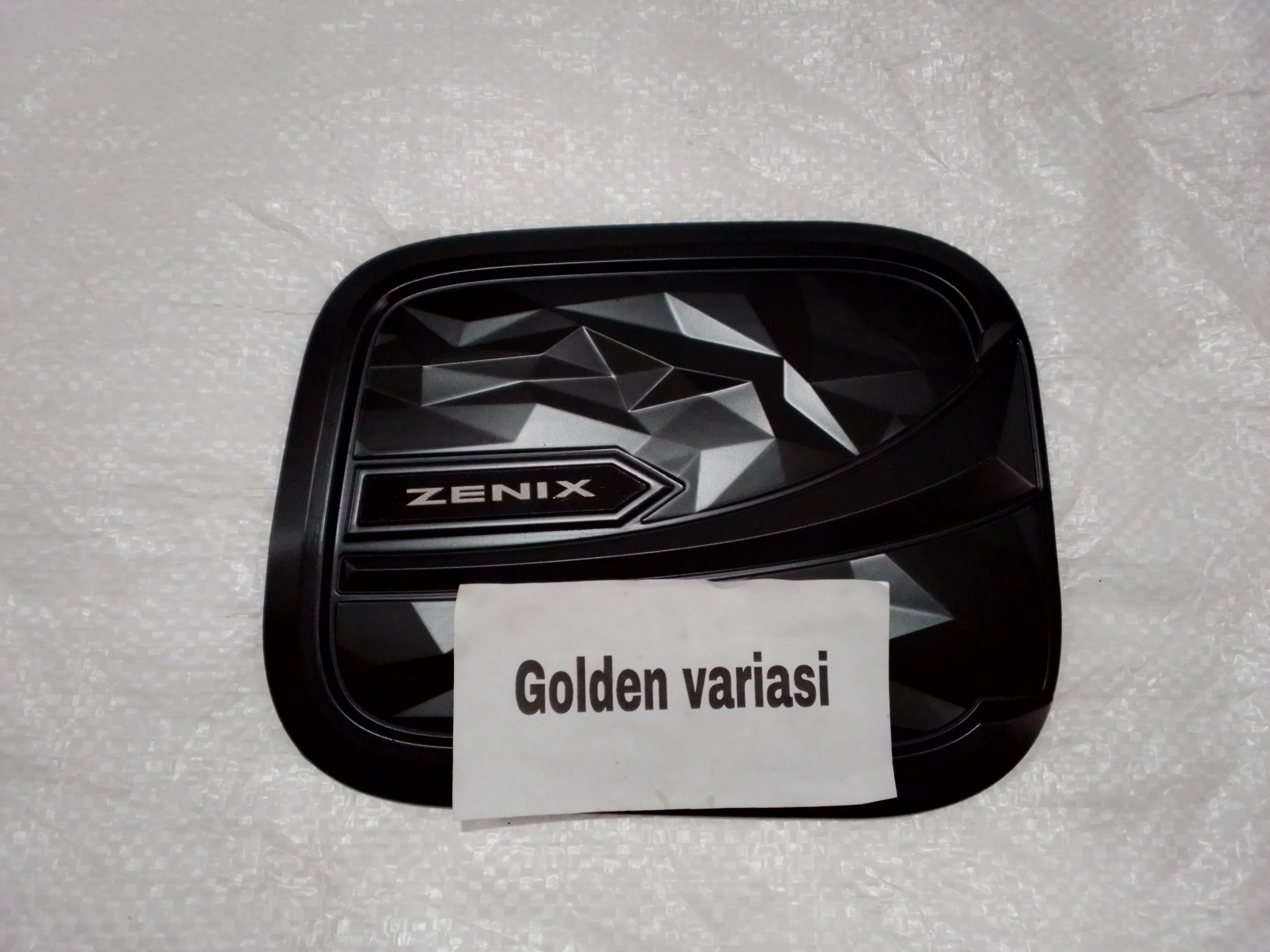 Tank Cover Tutup Tangki Bensin INNOVA ZENIX 2023 Hitam | Lazada Indonesia