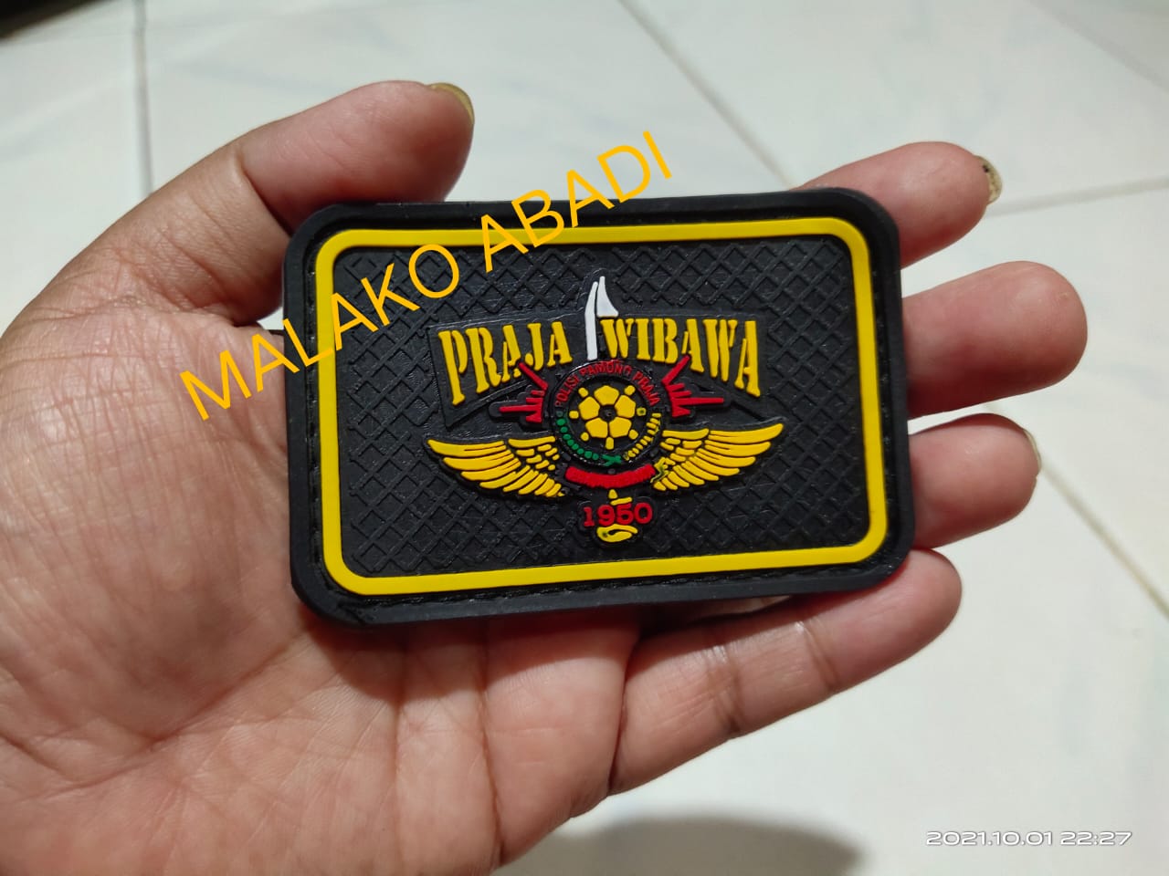 LOGO KARET POL PP PRAJA WIBAWA PAKE PEREKAT BISA BONGKAR PASANG ...